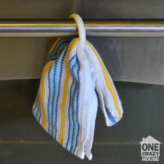 10 Ways to Craft With Old Shower Rings • Picky Stitch