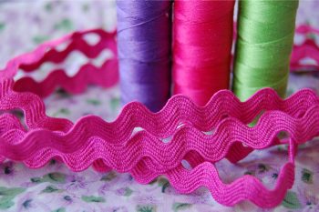 Quick And EASY Sewing Projects Using Ric Rac • Picky Stitch